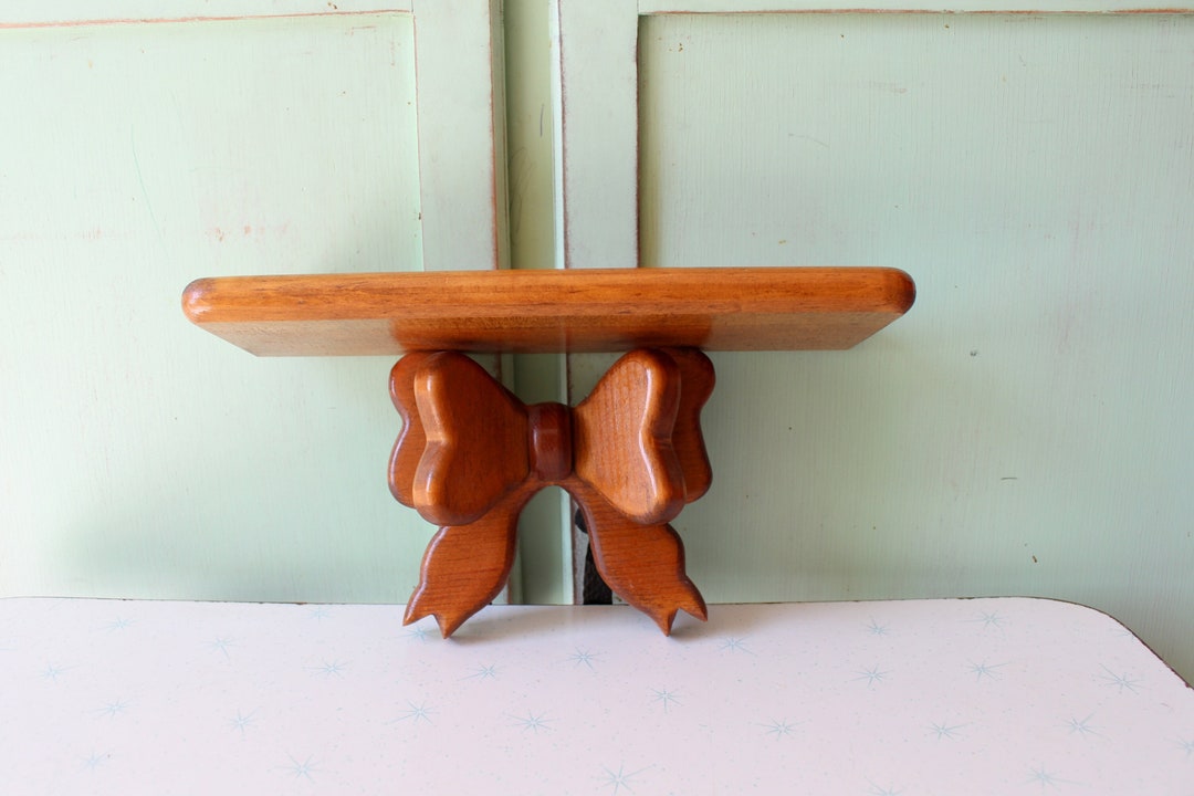 Vintage 1980s Wooden Wall BOW Country Shelf..housewarming. Home. Decor ...