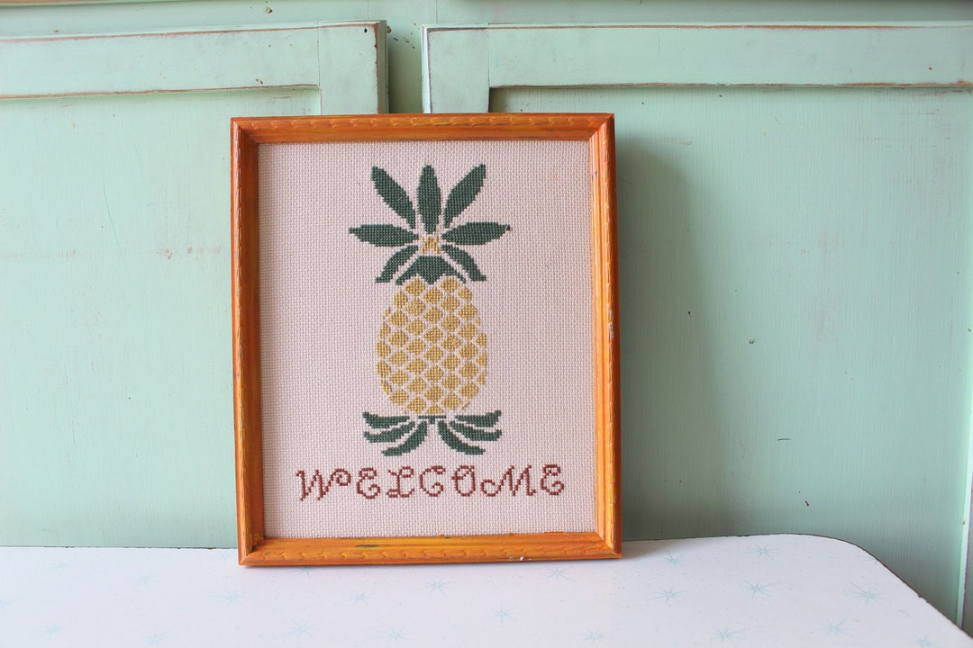 1970s Retro Pineapple Welcome Sign: Embroidered Kitsch Wall Hanging - Etsy