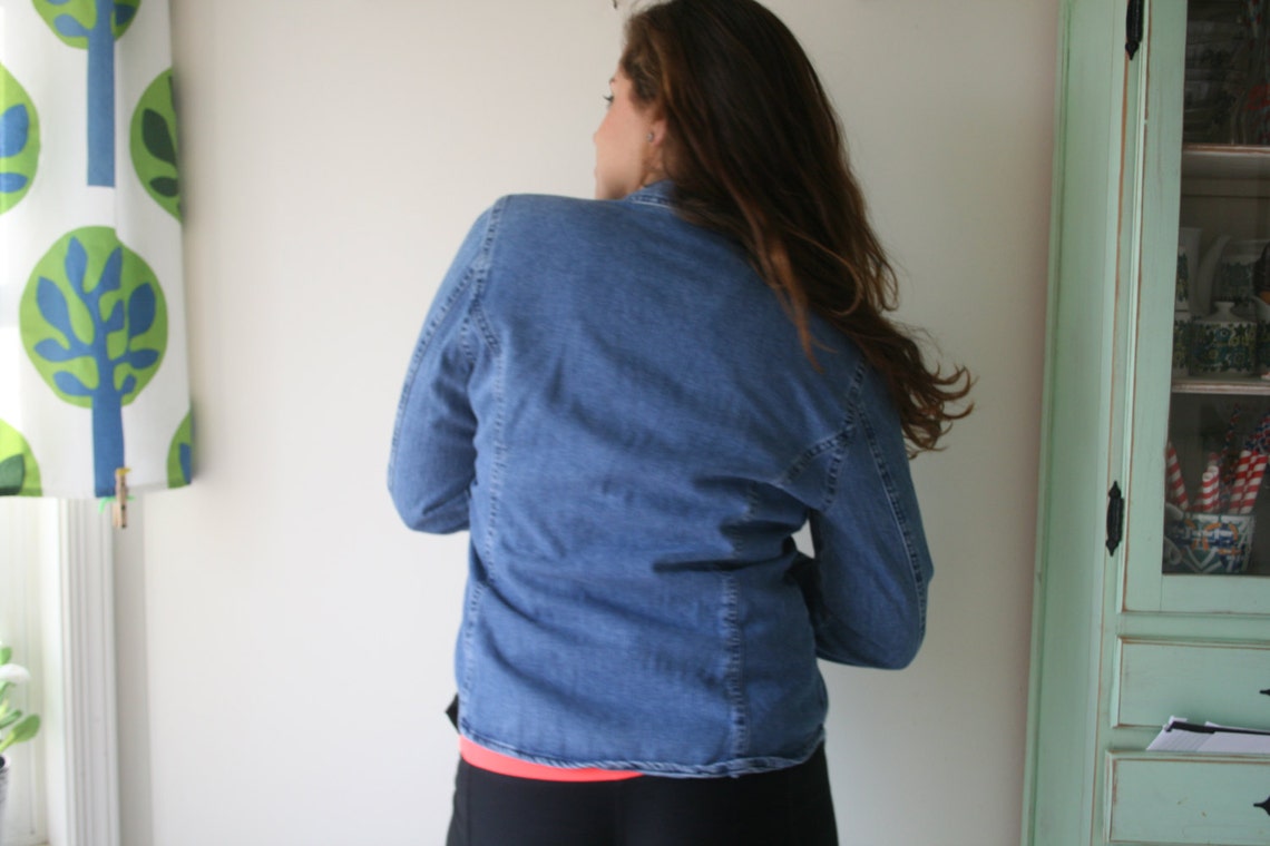 Vintage BLUE JEAN Button Down...grunge. Hipster. Retro. - Etsy