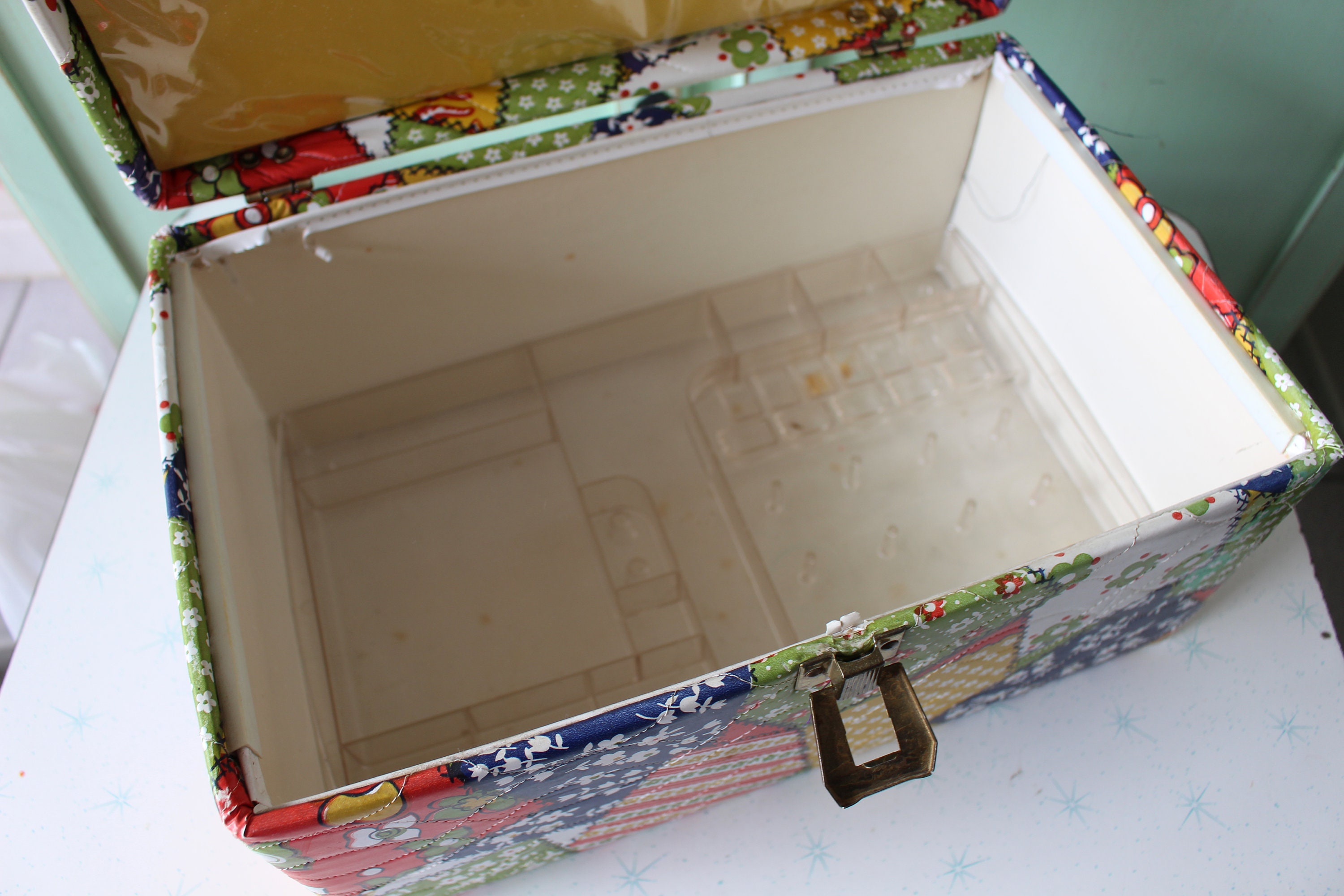 70s RETRO PATCHWORK Sewing Box Collection.threads. Sewing. - Etsy