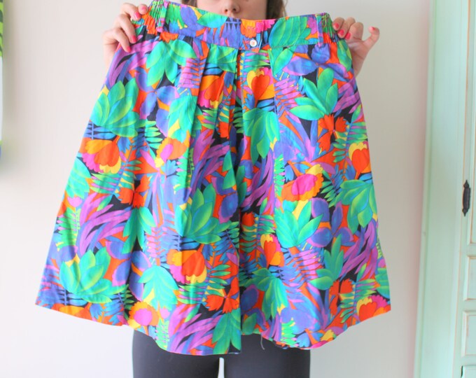 1980s Vintage Hawaiian Coolox Shorts....unisex. Flower Print. Mod ...