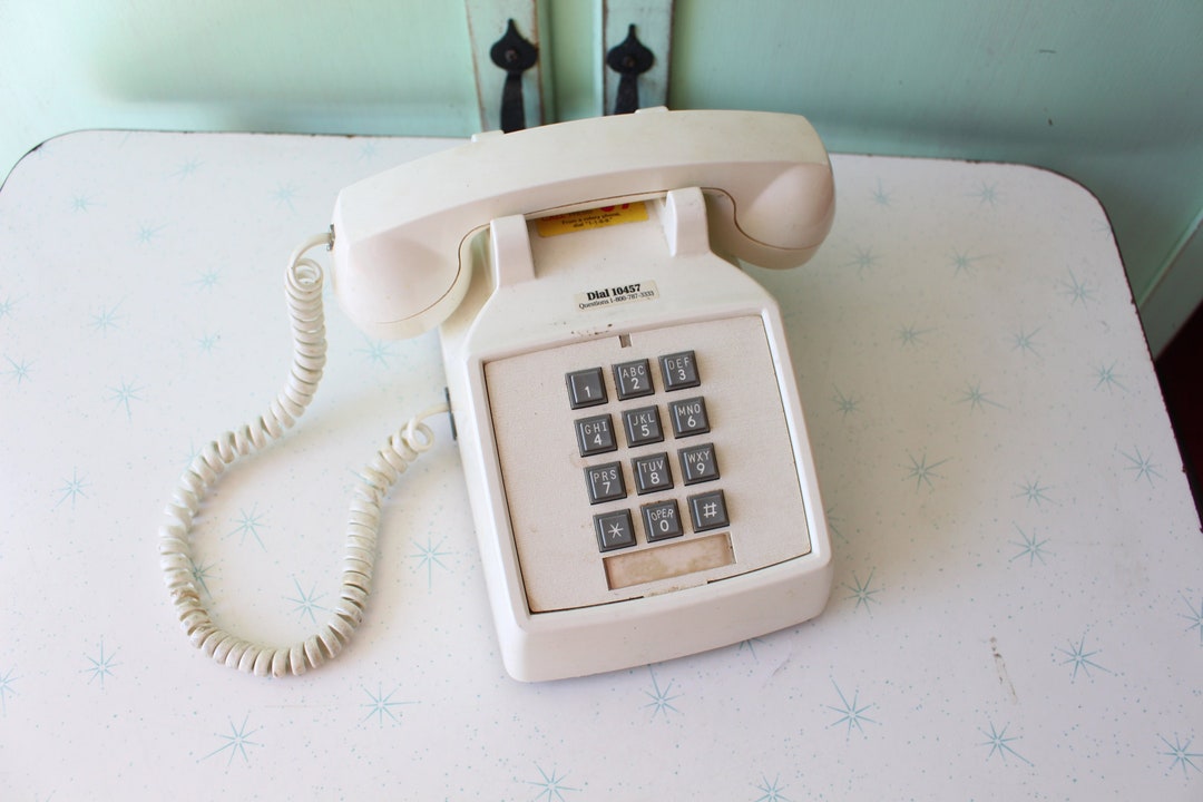 1960s 1970s White Rotary Telephone......retro. Diner. Rad. 1960s Phone ...