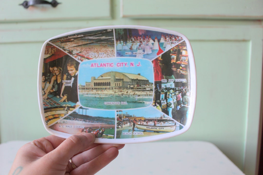 1980s Atlantic City NJ Ashtray...unisex. Retro. Rad. 80s. Novelty ...
