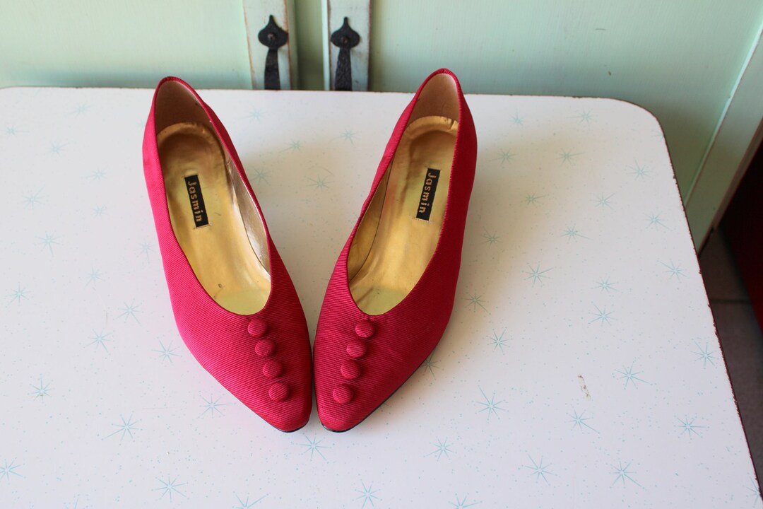 1980s Vintage VALENTINE Satin Designer Heels....size 8.5 Womens ...
