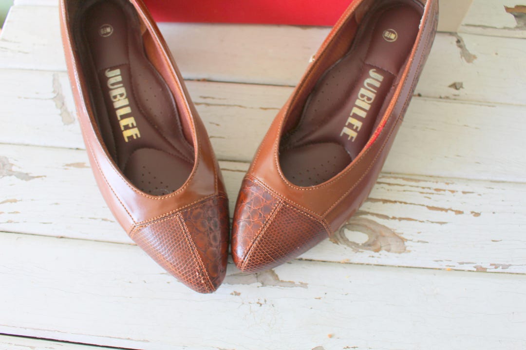 Vintage 1970s 80s Heels.size 6.5 Womens.heels. Shoes. Pumps. Designer ...