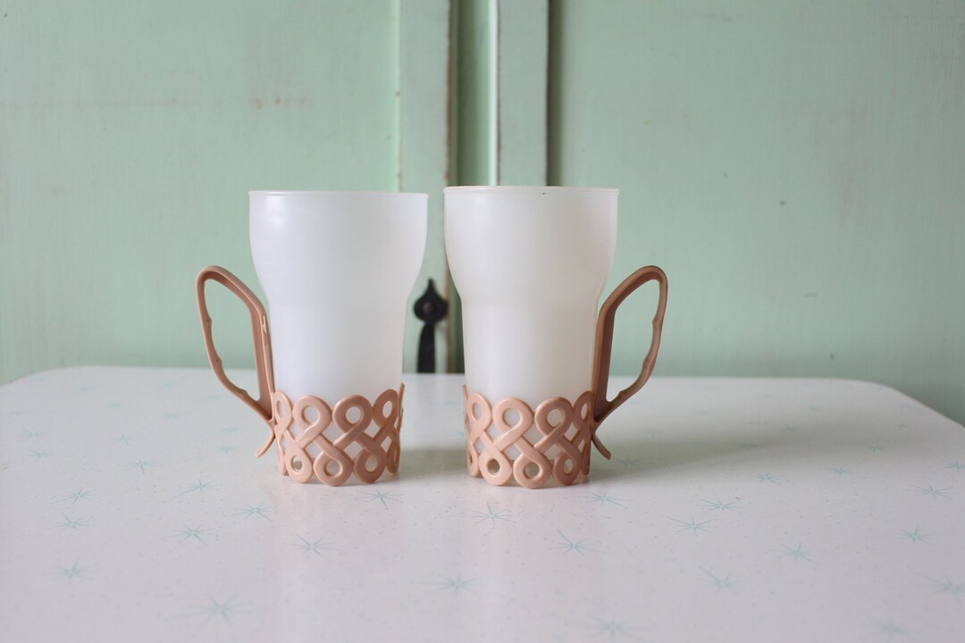 60s 70s Vintage COLORFUL Atomic Cups Set of 2......vintage Home. Set ...