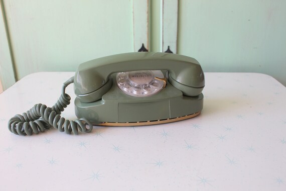 1960s 1970s RETRO Telephone.....atomic. Rad. 1970s Phone. | Etsy