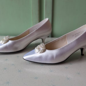 Vintage WHITE WEDDING Hollywood High Heels..size 10 Womens...glam ...