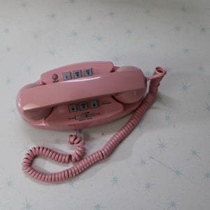 1980s Vintage PINK Retro Telephone.....diner. Rad. 80s Phone ...