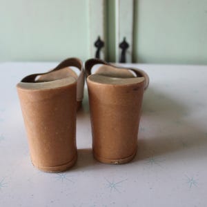 Vintage White Leather Wooden Clogs....size 10 Womens.....wedges. Heels ...