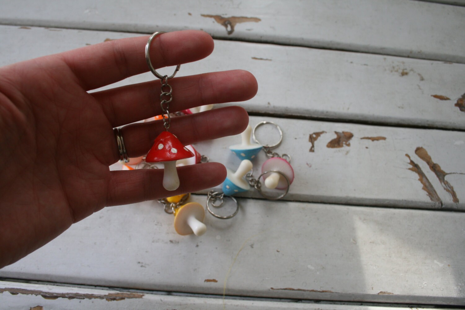 The MUSHROOM Keychain...charm. Mushrooms. Woodstock. Retro. | Etsy