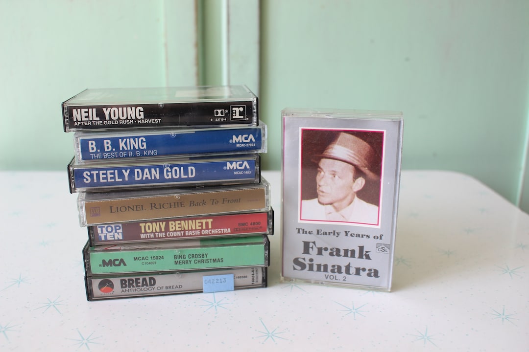 Vintage Set Lot Cassettes Bing Crosby Lionel Richie Tony Bennett Steely ...