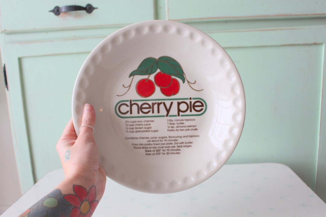 Vintage Cherry Pie Plate: Retro Kitchen Decor, Japan - Etsy