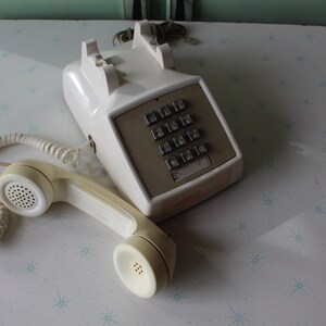 1960s 1970s White Rotary Telephone....retro. Diner. Rad. 1960s Phone ...