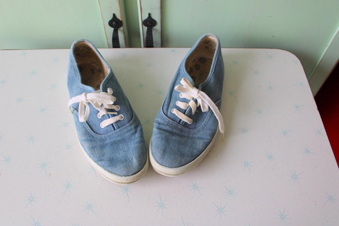 1980s Vintage Basic Editions Blue Denim Lace Ups Flats...size 7 Womens ...
