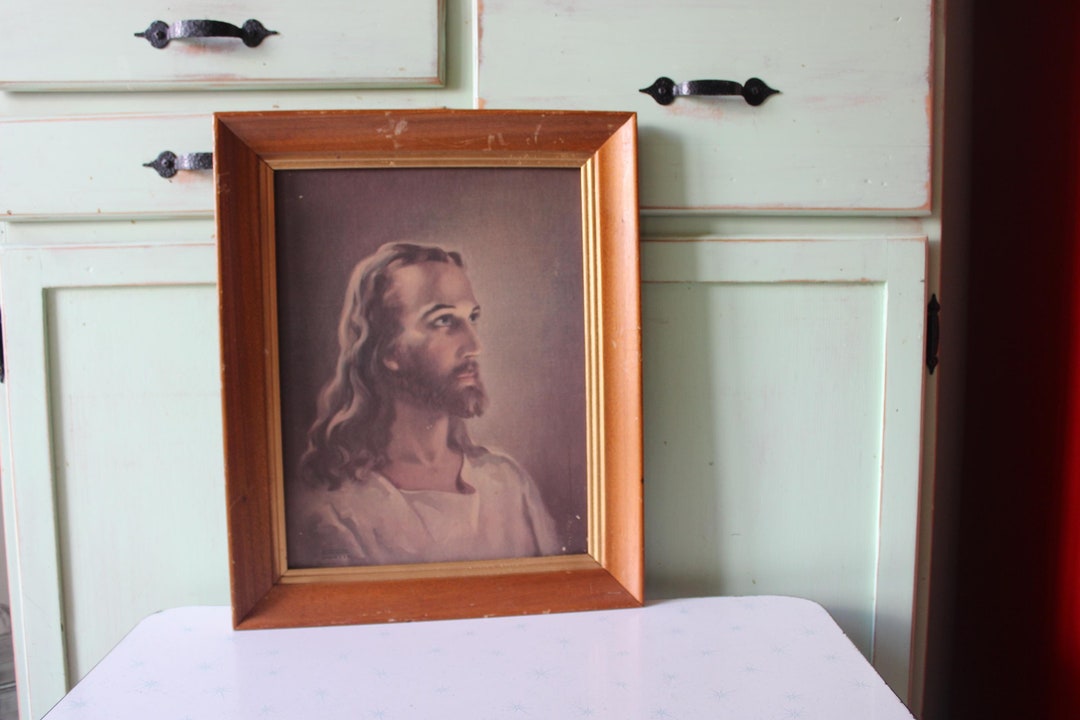 1960s Vintage Wooden JESUS Picture Frame...cross. Jesus. Christian ...