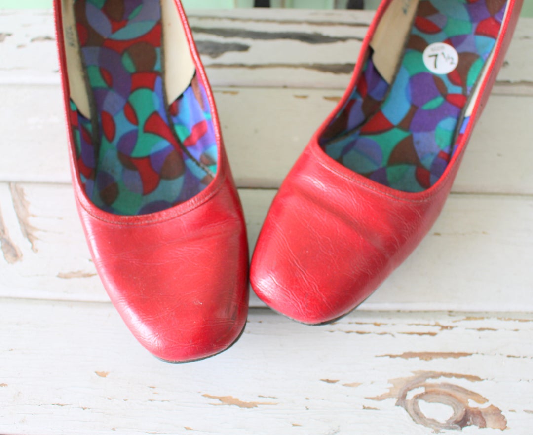 Vintage VALENTINE Heels....size 7.5 Womens...glam. Red Heels. - Etsy Canada