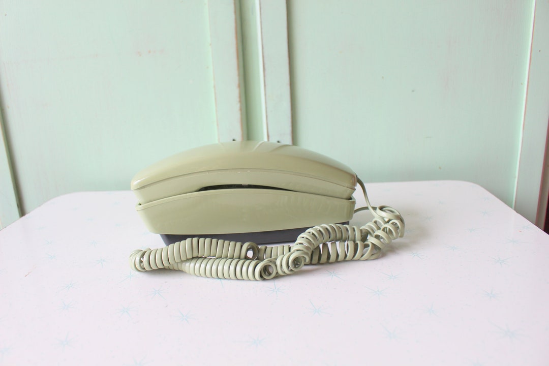 1970s 80s RETRO Telephone......atomic. Rad. 1970s Phone. Collectible ...