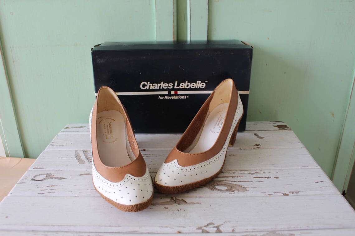 1960s GENUINE LEATHER Two Toned Classic Heels...retro. Pumps. - Etsy