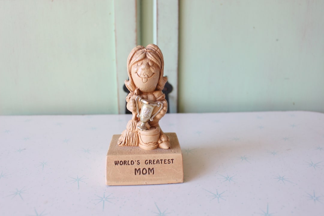 1970s Vintage Worlds Greatest Mother MOM Statue..retro Housewares ...