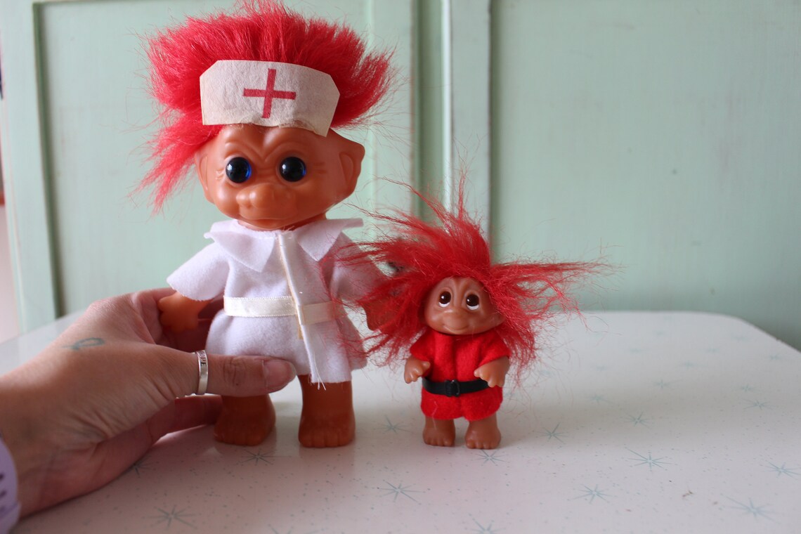 Vintage Medical TROLL Doll Set...nurse troll. doctor. 1980s. | Etsy