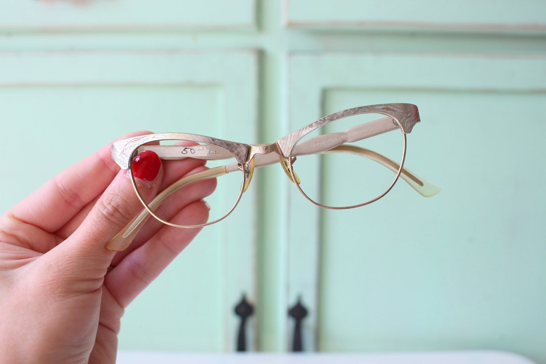 1950s 1960s Vintage CATEYE Winged Glasses.....vintage Eyewear. Fancy ...