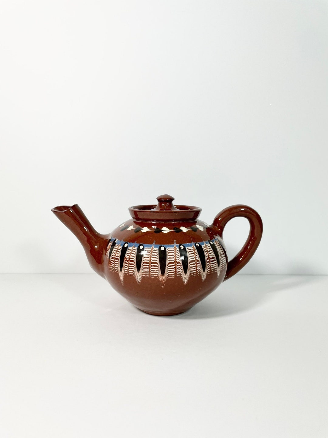 Vintage Hand Crafted Feathered Design Terracotta Teapot // Unique ...