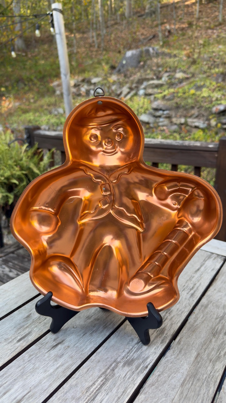 Vintage Copper Tone Gingerbread Man Cake Mold - Holiday Kitchen Decor ...