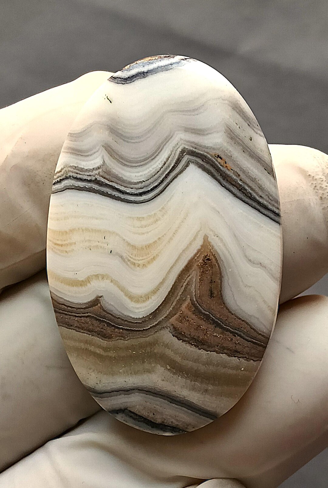 38 Ct. Amazing~ Zebra Calcite Palm Stone, White Gray Strips Zebra ...