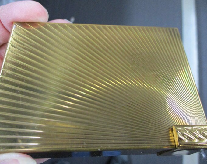 VINTAGE VOLUPTE COMPACT New Never Used 1940's Gold Tone With Lipstick ...