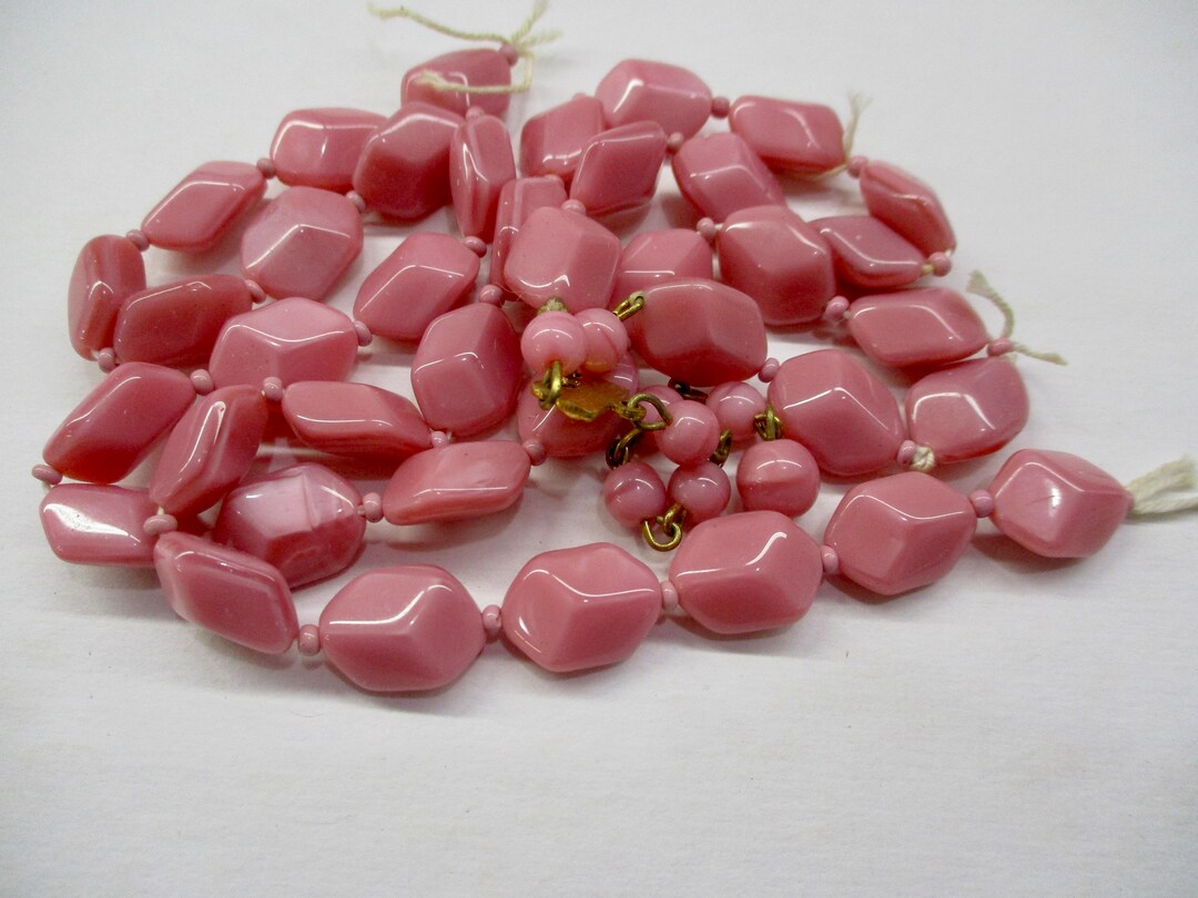 PINK Hexagonal GLASS BEADS Vintage Pink Peking Glass 39 Beads W/pink ...