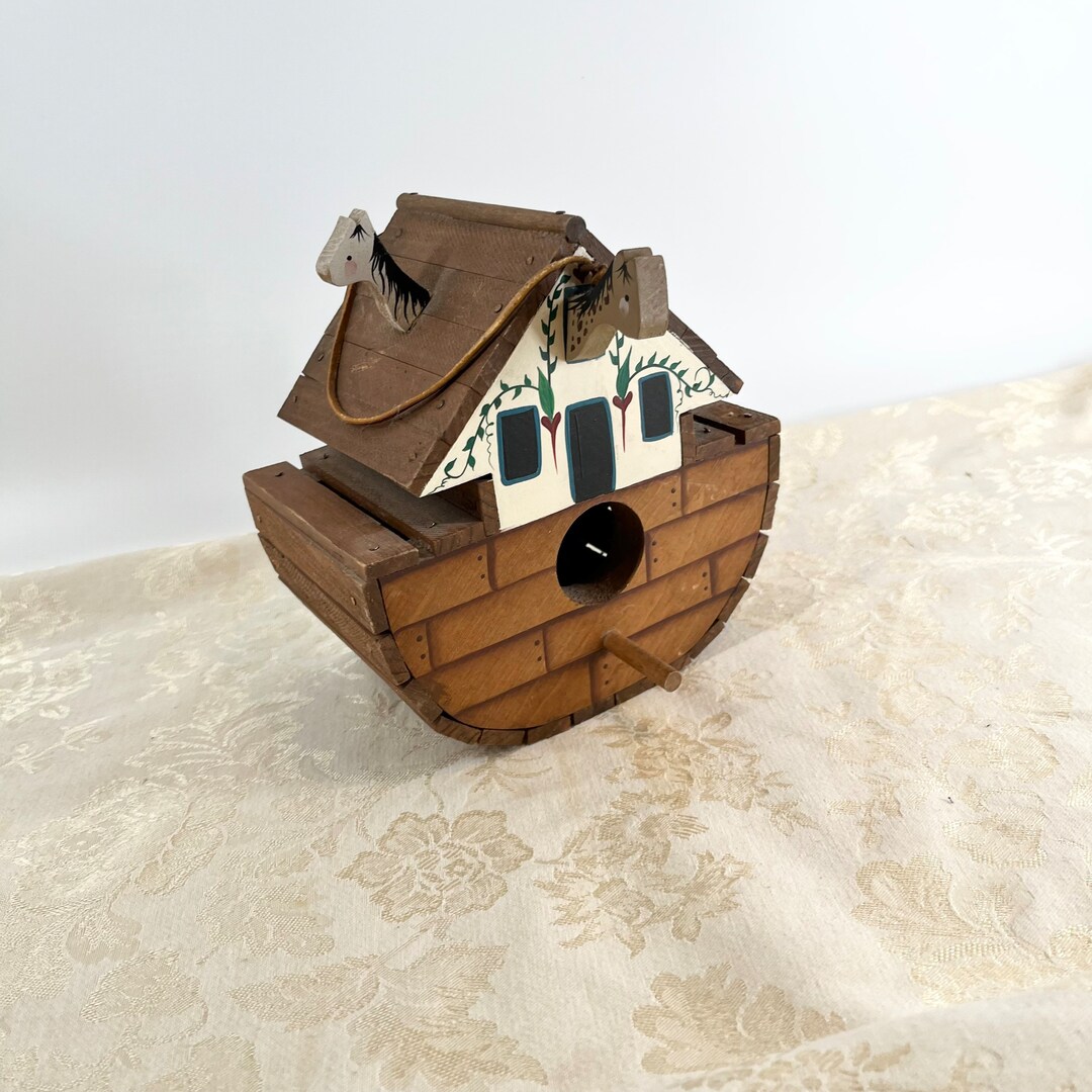 Vintage Noah and the Arc Birdhouse Wooden Bird House With Giraffe Heads ...