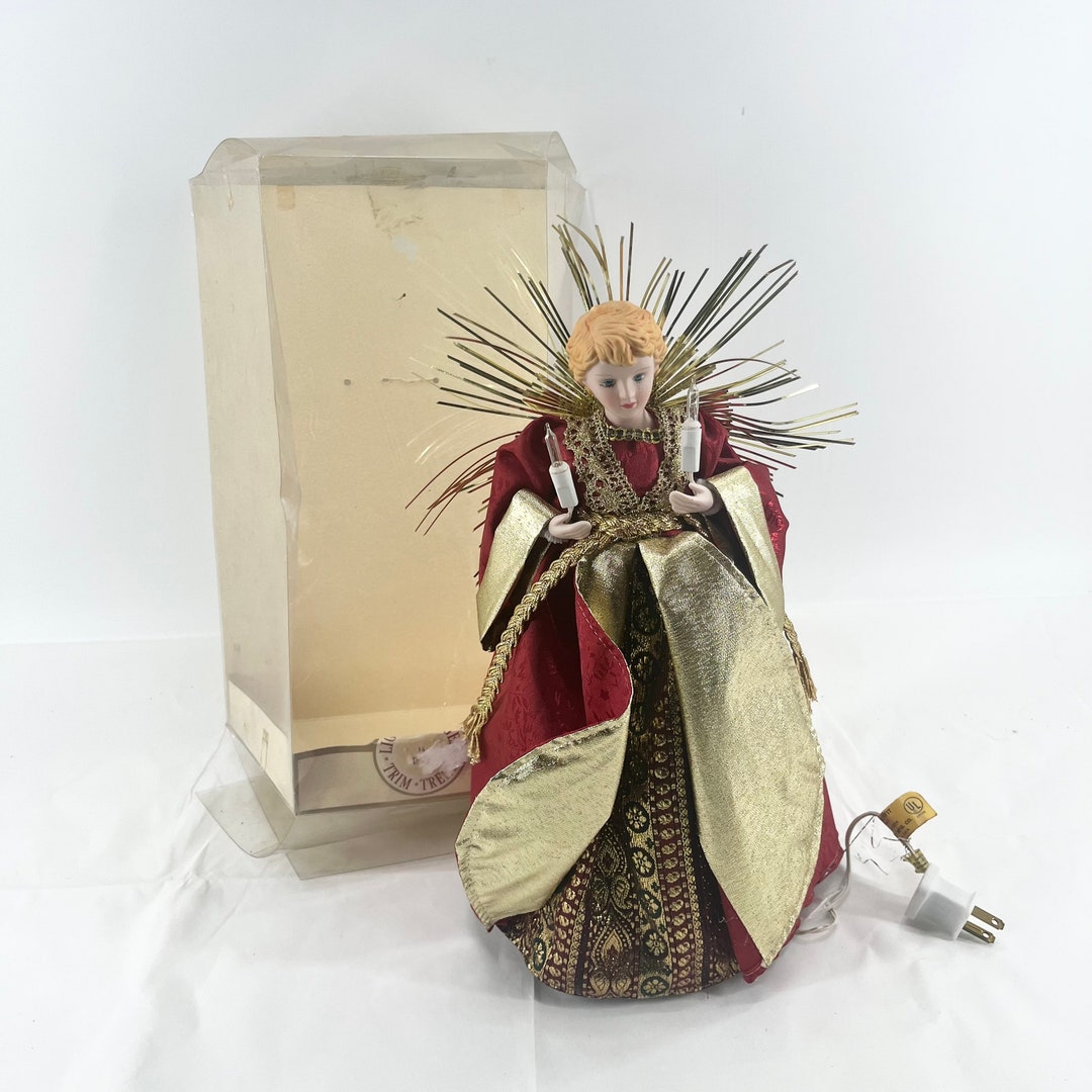 Light up Angel Tree Topper Angel With Gold Wings Bold but Delicate Tree ...