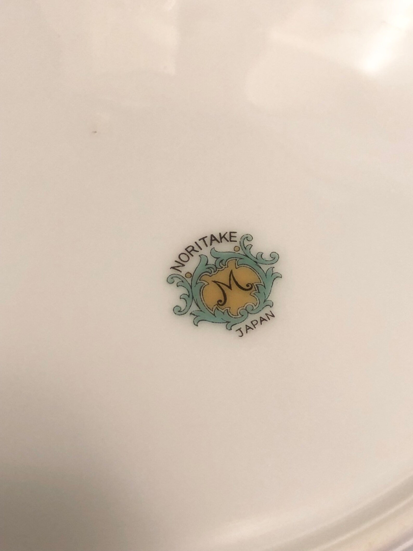 Noritake M Gold Detail Japan Dinner Plates Retired Discontinued Dinner ...