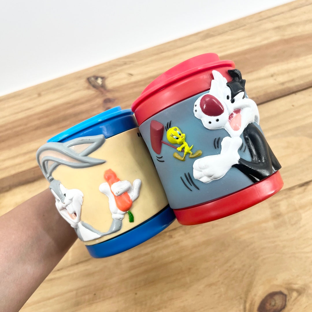 Looney Tunes Bugs Bunny and Tweety With Salvester 1996 Travel Mug & Lid ...