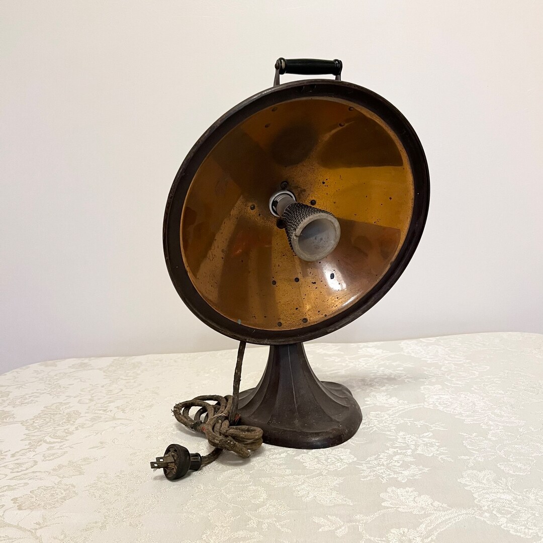 1917 Antique Copper and Cast Iron Heater Hot Hound 116A30 V. 110 ...