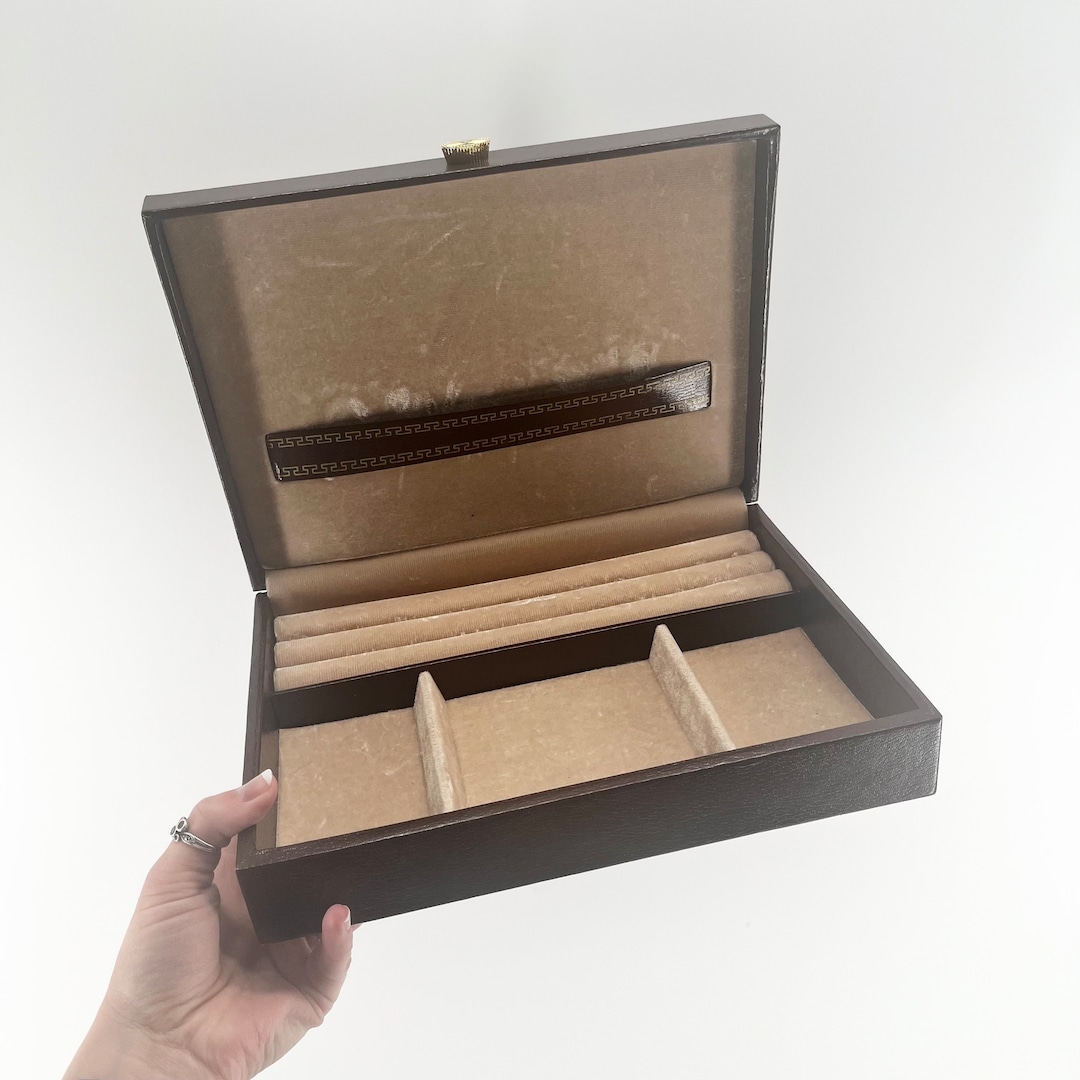 Brown Leather Lord Buxton Leather Jewelry Box Golden Trim and Cream ...