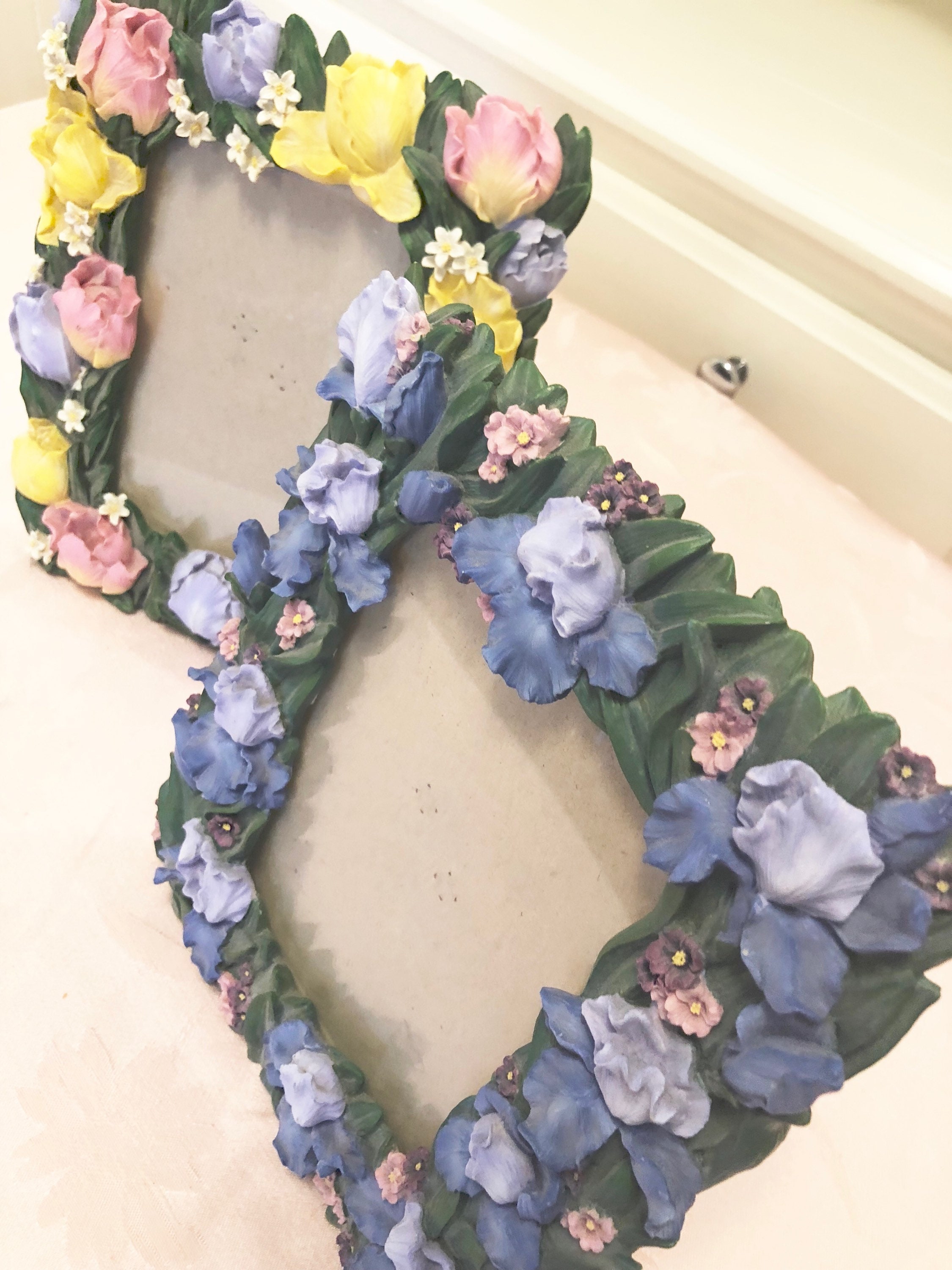 Vintage Floral Frame Set of Two Lovely Bold Frames Set of - Etsy