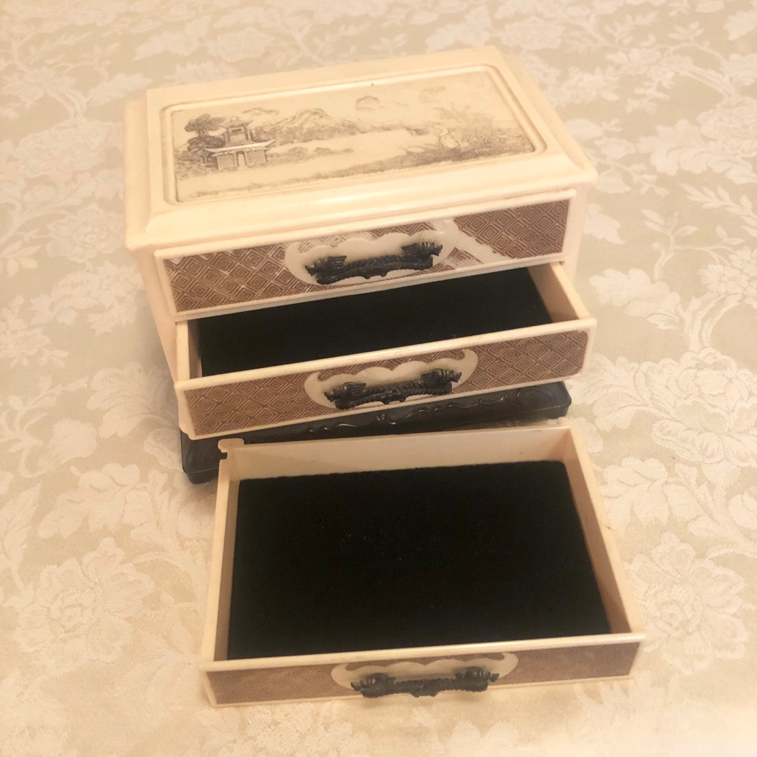 Antique Chinese Jewelry Box Made to Look Like Ivory Bamboo Mountains ...