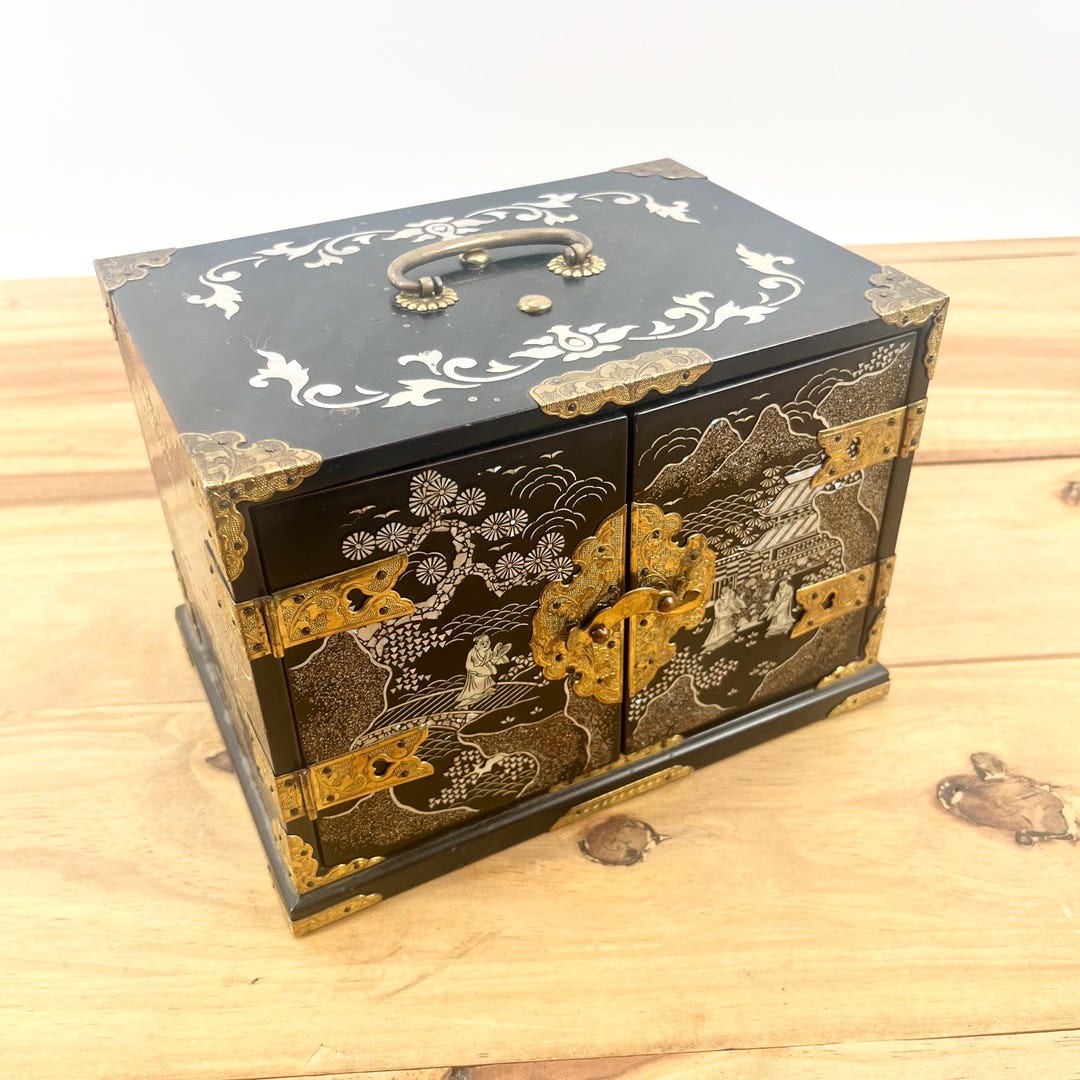 Cool Review About Japanese Black Lacquer Jewelry Box