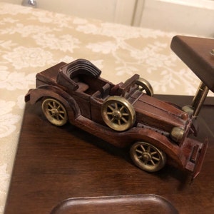 Men’s Car Valet Vanity Perfum Rack Built in Beautiful Detailed Carved ...