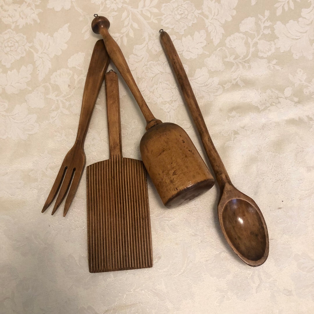 Dark Wood Cooking Set Utensils Set of Four Cast Iron Fork Spoons Set ...