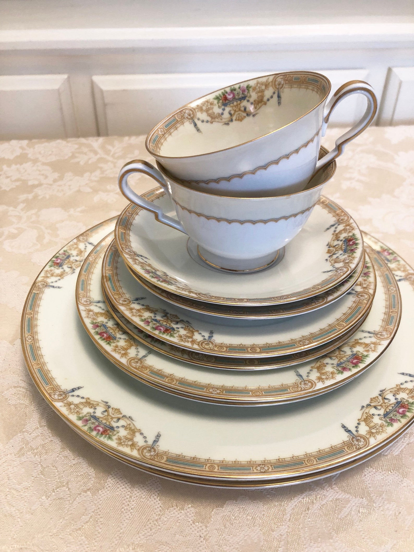 Noritake Japan Dinner Plates Noritake Retired Discontinued 10 Inch ...