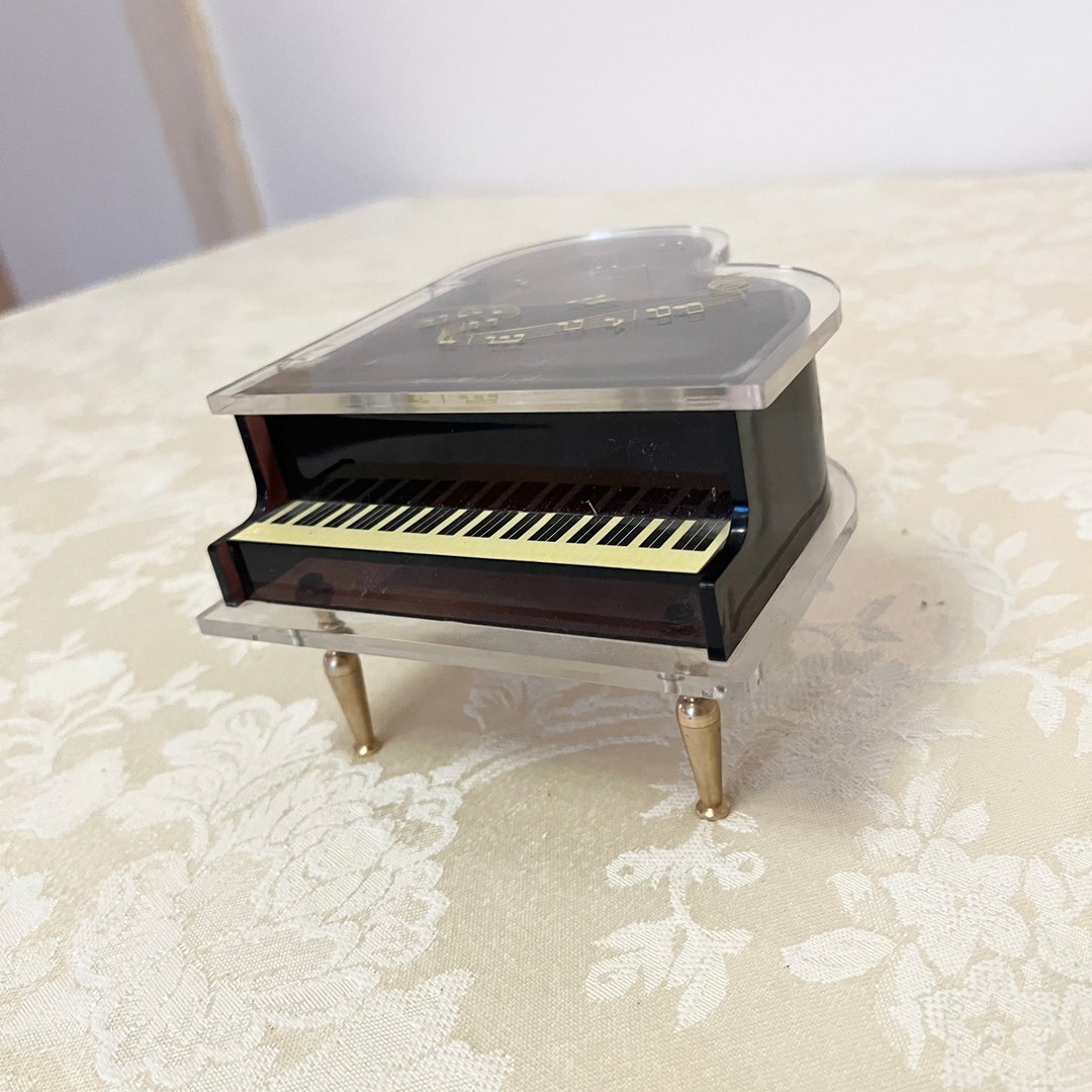 Piano Music Box Plays My Way Piano Top Box Piano Holding A Music Box in ...