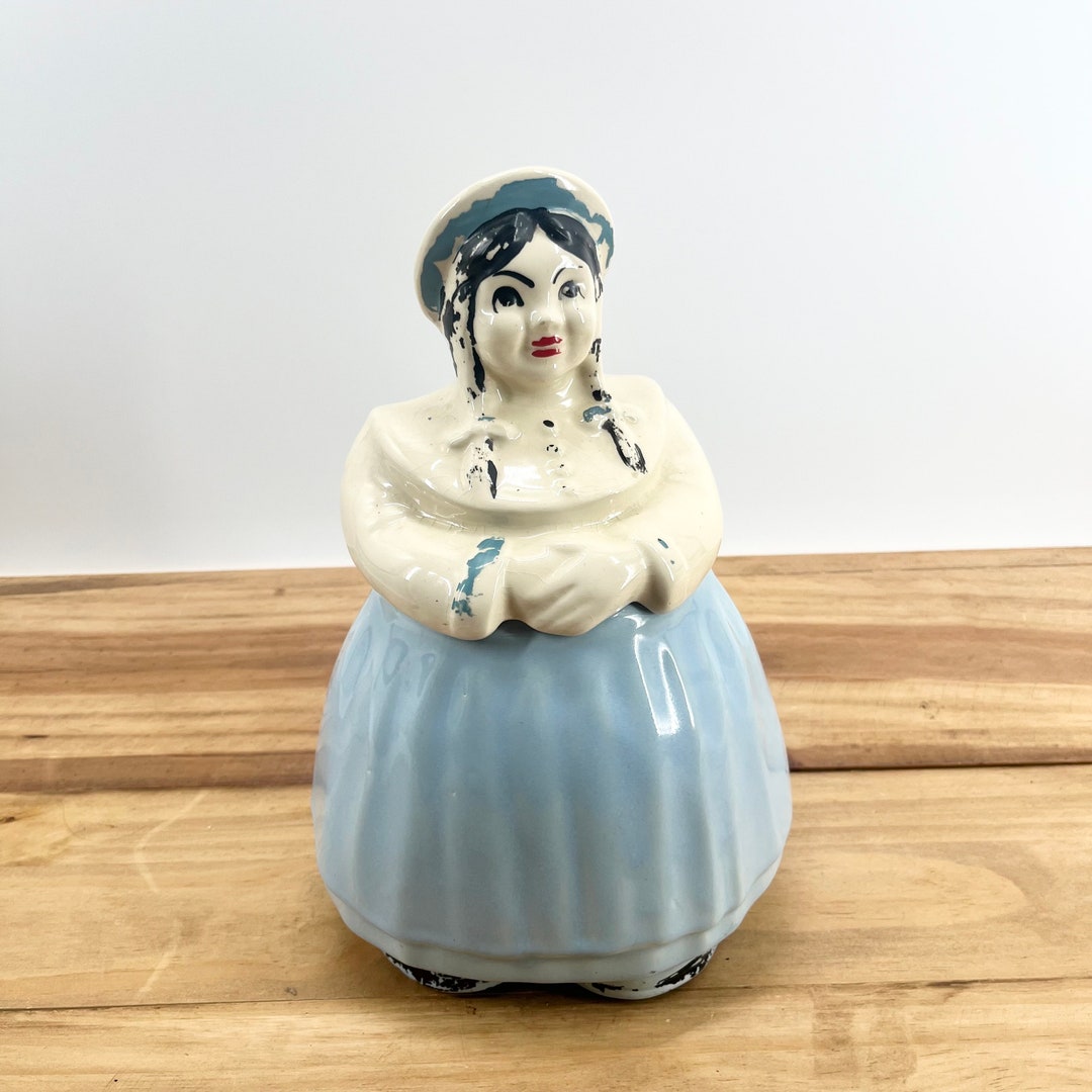 Shawnee Dutch Girl Cookie Jar Blue Skirt Cold Painted 1940s Vintage ...