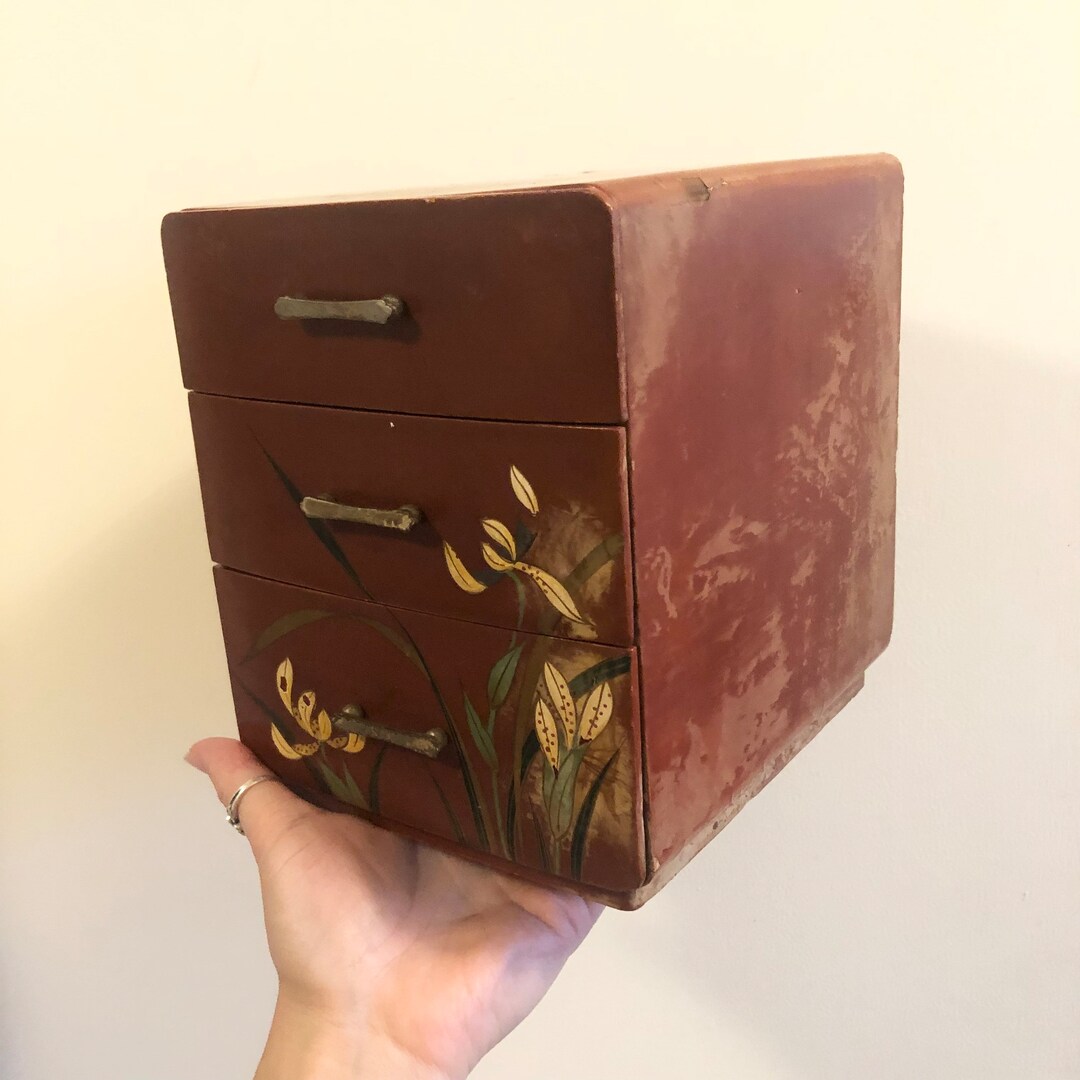 Antique Japanese Natural Tone Lacquered Storage Box Hand Painted ...