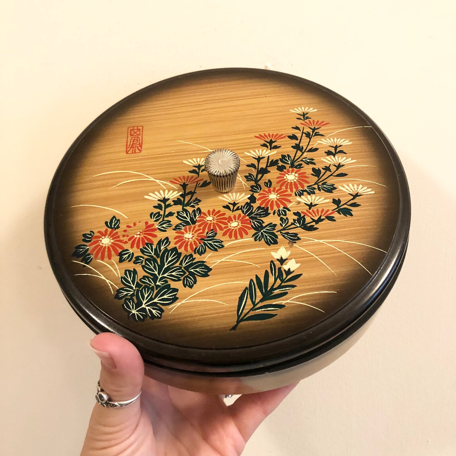 Antique Round Trinket Box Lacquered Round Box Vintage Storage - Etsy