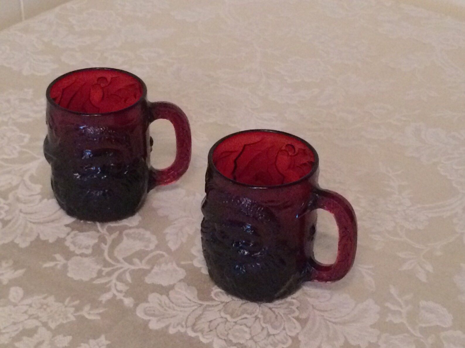 Elegant Ruby Red Ruby Glass Santa Christmas Mugs Vintage Glass - Etsy