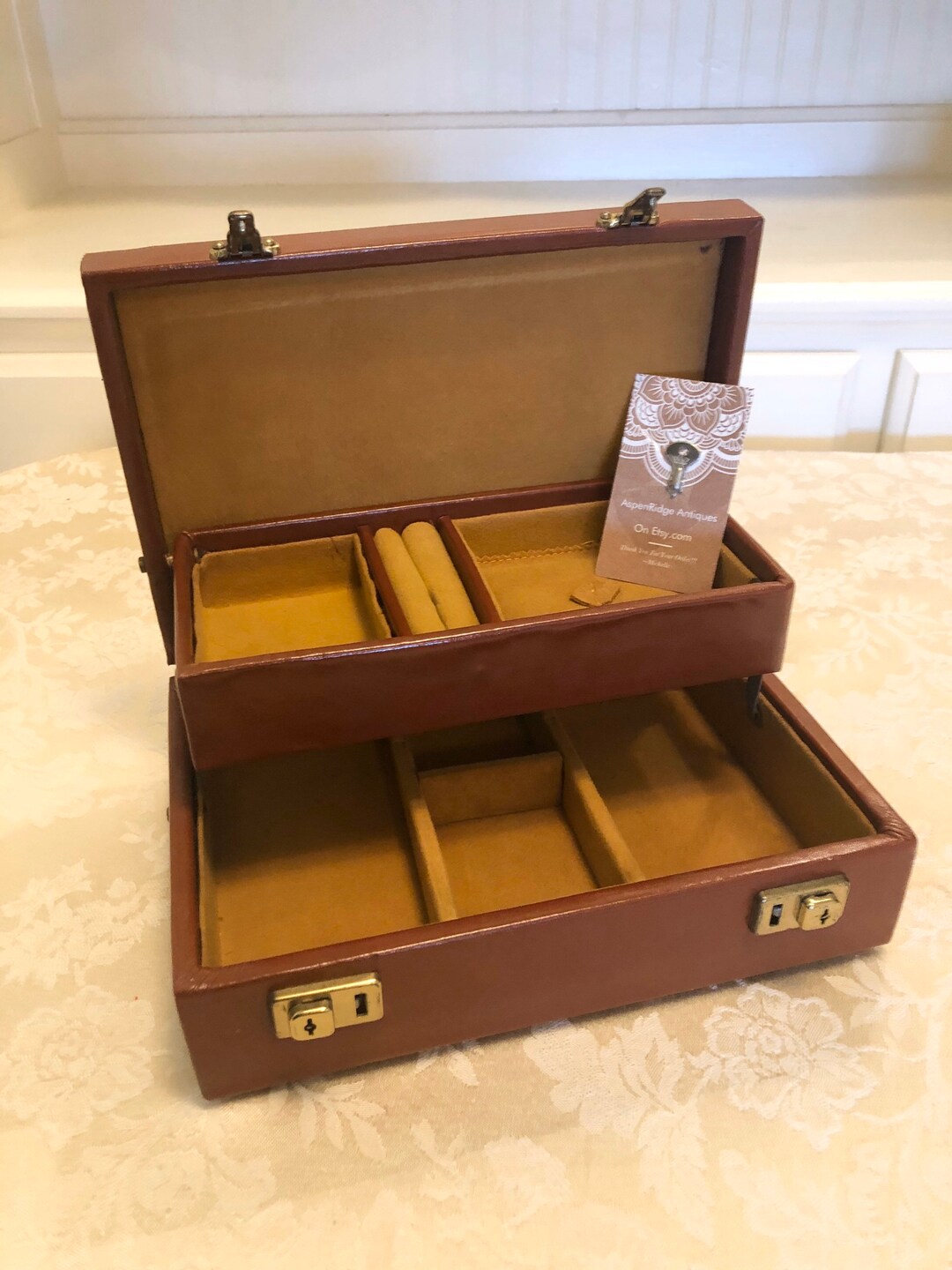 60s Cheney Quilted England Footed Wine and Gold Jewelry Box With Gold ...