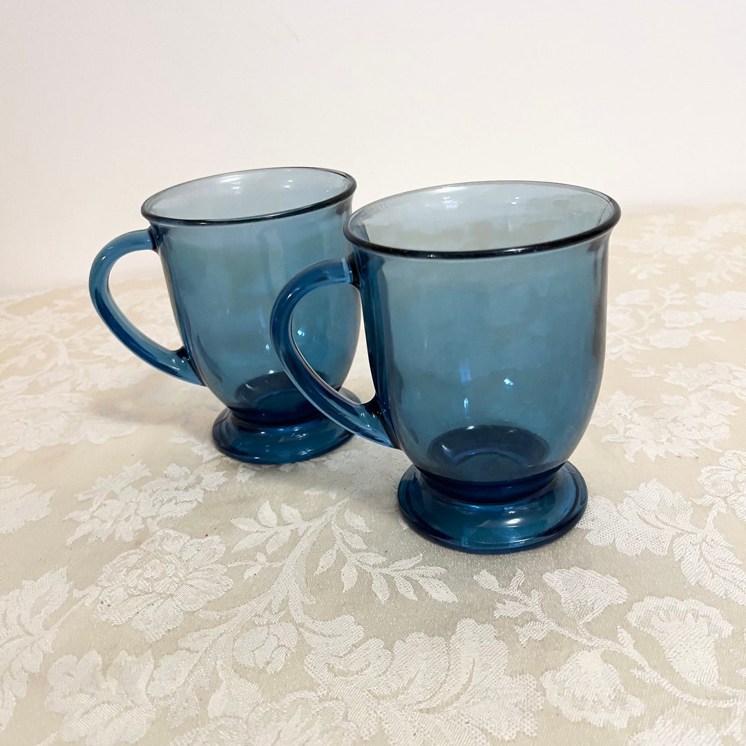 2 Anchor Hocking Mugs Aqua Blue Glass Mugs Beautiful Circular Design of ...
